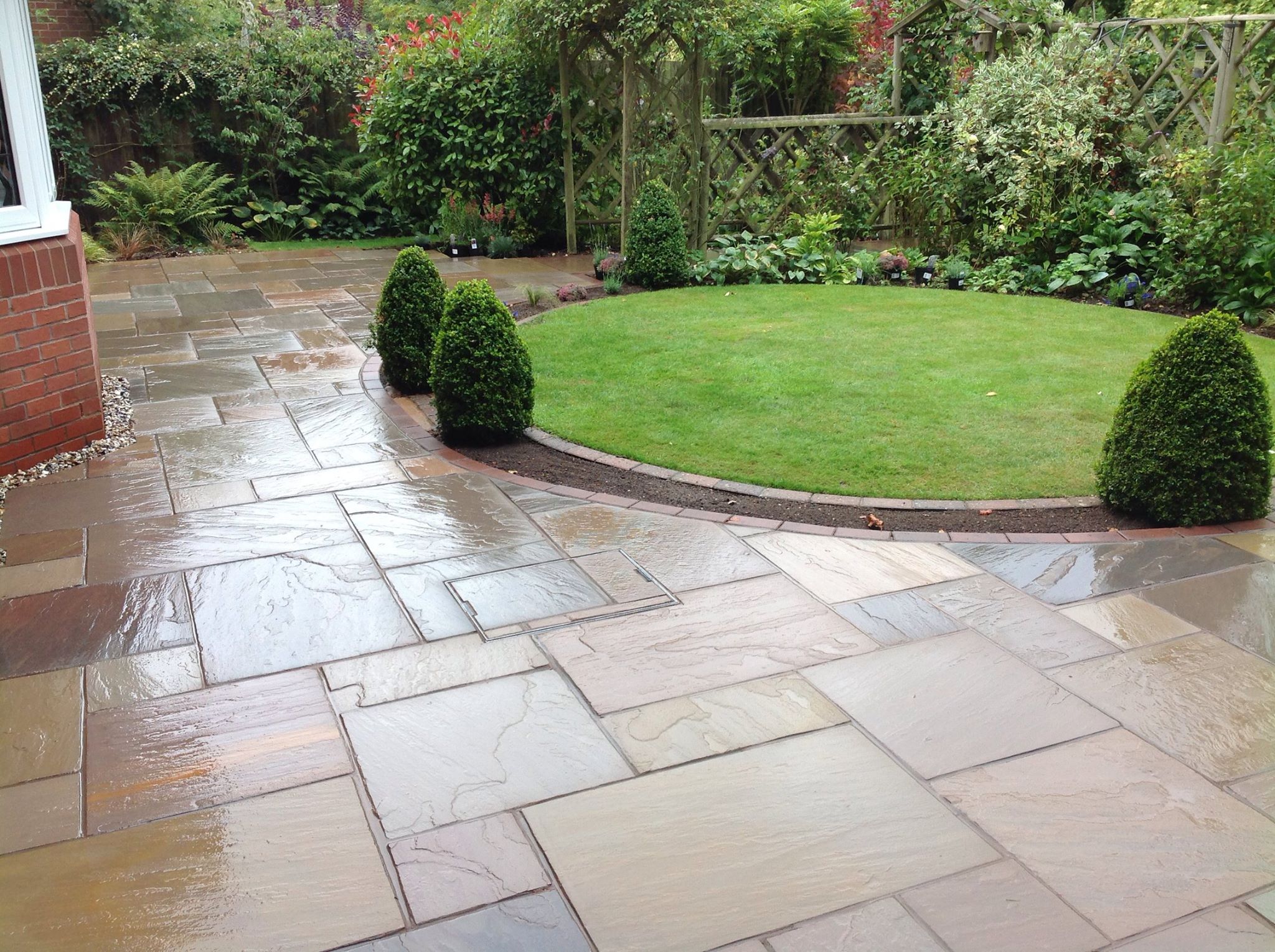 Portfolio - Paving - Green Room Landscapes
